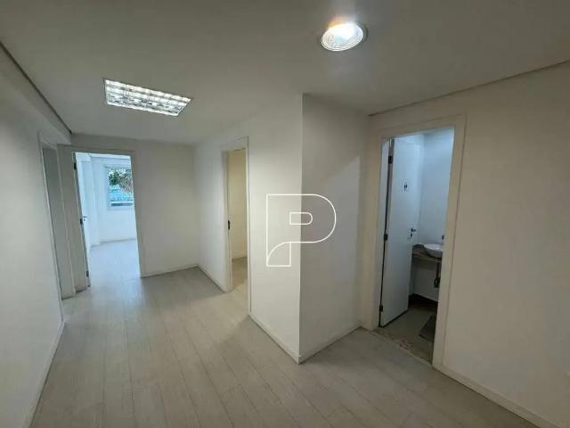 Conj. Comercial / Sala para Locação em Cotia/SP Granja Viana