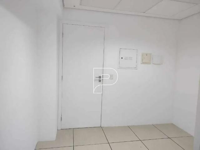 Conj. Comercial / Sala para Locação em Cotia/SP Granja Viana