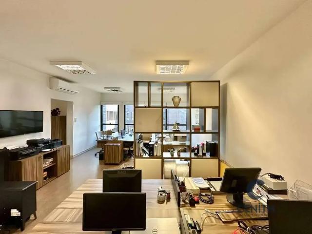 Conj. Comercial / Sala para Locação em Cotia/SP Jardim Lambreta