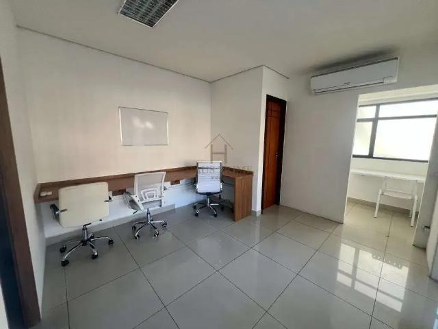 Conj. Comercial / Sala para Locação em Cotia/SP Parque Bahia