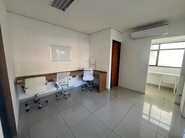 Conj. Comercial / Sala para Locação em Cotia/SP Parque Bahia