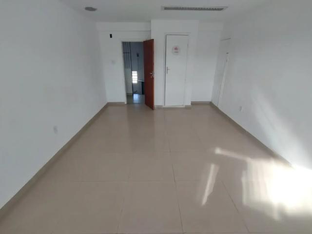 Conj. Comercial / Sala para Locação em Duque de Caxias/RJ Centro