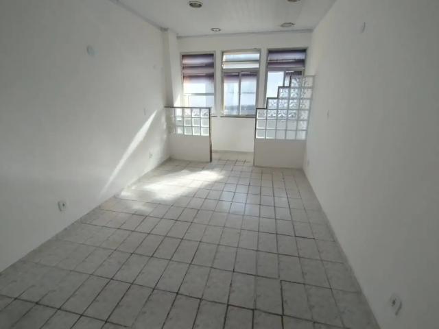 Conj. Comercial / Sala para Locação em Duque de Caxias/RJ Centro