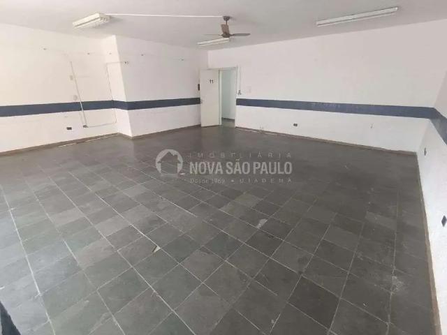 Conj. Comercial / Sala para Locação em Diadema/SP Centro