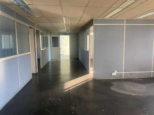 Conj. Comercial / Sala para Locação em Diadema/SP Piraporinha