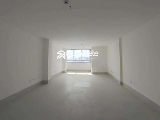 Conj. Comercial / Sala para Locação em Divinópolis/MG Centro