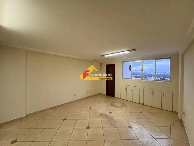 Conj. Comercial / Sala para Locação em Divinópolis/MG Centro