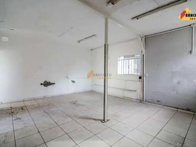 Conj. Comercial / Sala para Locação em Divinópolis/MG Centro