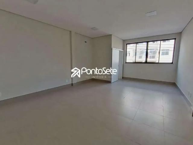 Conj. Comercial / Sala para Locação em Divinópolis/MG Centro