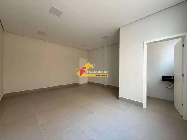 Conj. Comercial / Sala para Locação em Divinópolis/MG Santo Antônio