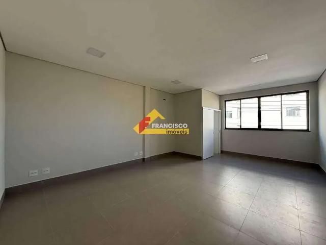 Conj. Comercial / Sala para Locação em Divinópolis/MG Santo Antônio