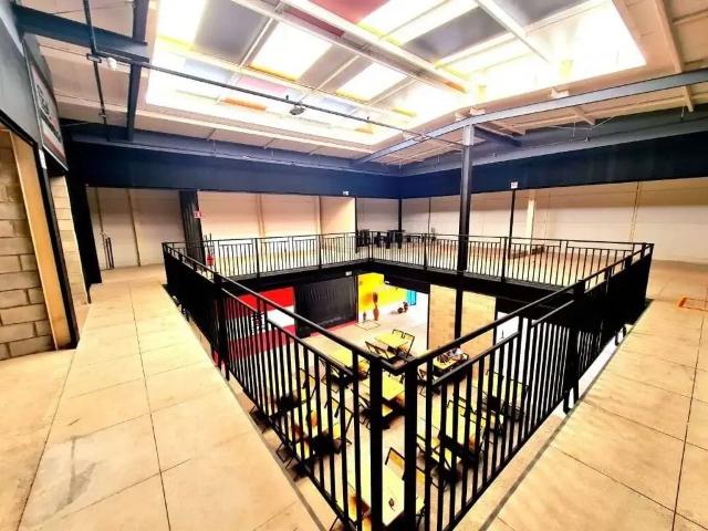 Conj. Comercial / Sala para Locação em Eusébio/CE Coacu