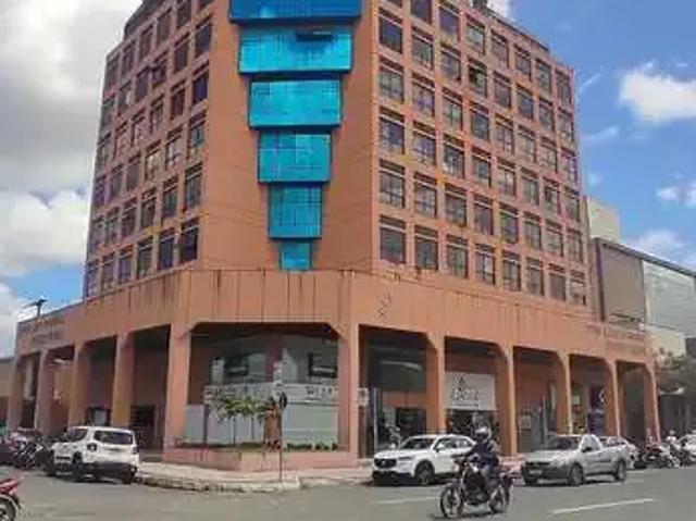 Conj. Comercial / Sala para Locação em Feira de Santana/BA Centro