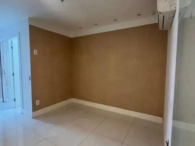 Conj. Comercial / Sala para Locação em Feira de Santana/BA Santa Mônica
