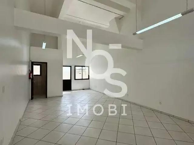 Conj. Comercial / Sala para Locação em Flores da Cunha/RS Centro