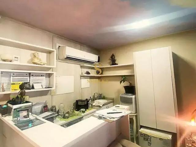 Conj. Comercial / Sala para Locação em Florianópolis/SC Trindade