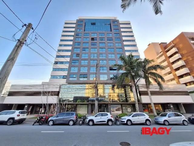 Conj. Comercial / Sala para Locação em Florianópolis/SC Trindade