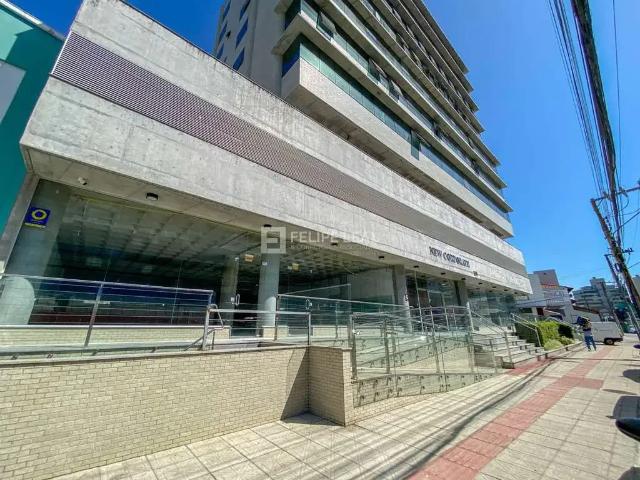 Conj. Comercial / Sala para Locação em Florianópolis/SC Agronômica