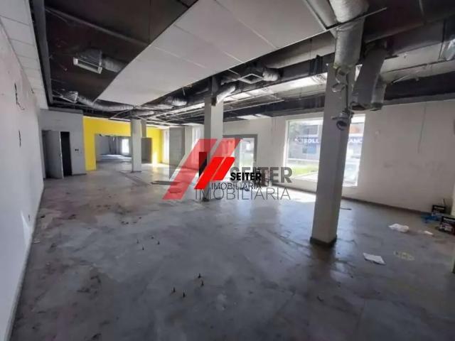 Conj. Comercial / Sala para Locação em Florianópolis/SC Balneário