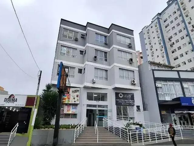 Conj. Comercial / Sala para Locação em Florianópolis/SC Balneário
