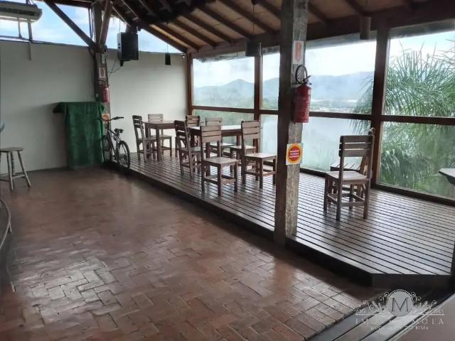 Conj. Comercial / Sala para Locação em Florianópolis/SC Barra da Lagoa