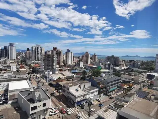 Conj. Comercial / Sala para Locação em Florianópolis/SC Canto