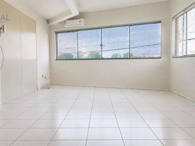 Conj. Comercial / Sala para Locação em Florianópolis/SC Capoeiras
