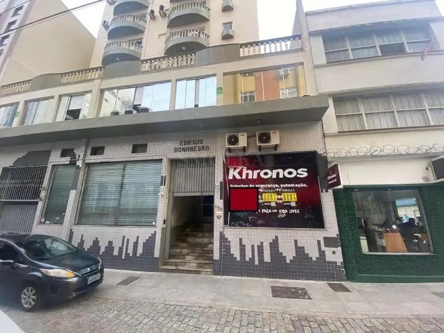 Conj. Comercial / Sala para Locação em Florianópolis/SC Centro