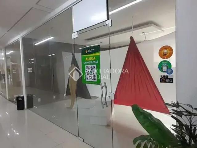 Conj. Comercial / Sala para Locação em Florianópolis/SC Centro