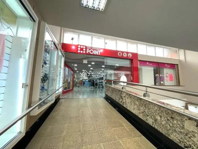 Conj. Comercial / Sala para Locação em Florianópolis/SC Centro