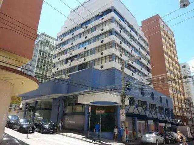 Conj. Comercial / Sala para Locação em Florianópolis/SC Centro 1 Quartos