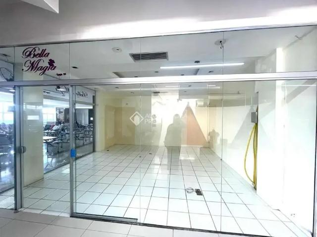 Conj. Comercial / Sala para Locação em Florianópolis/SC Centro