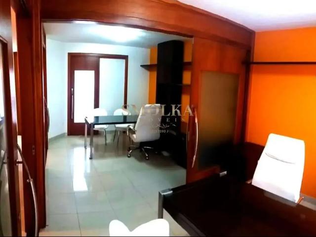 Conj. Comercial / Sala para Locação em Florianópolis/SC Centro