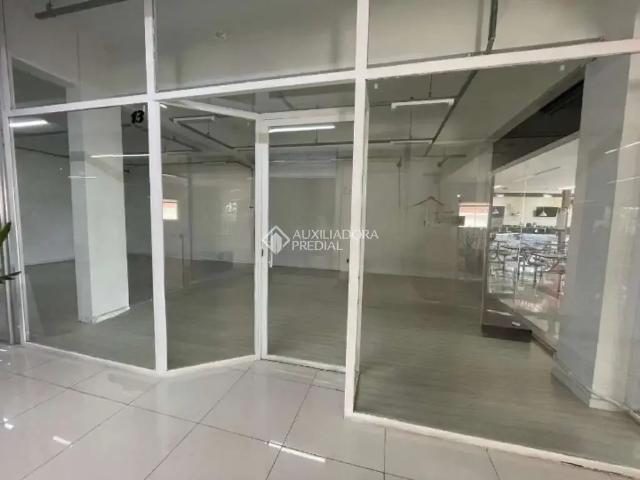 Conj. Comercial / Sala para Locação em Florianópolis/SC Centro