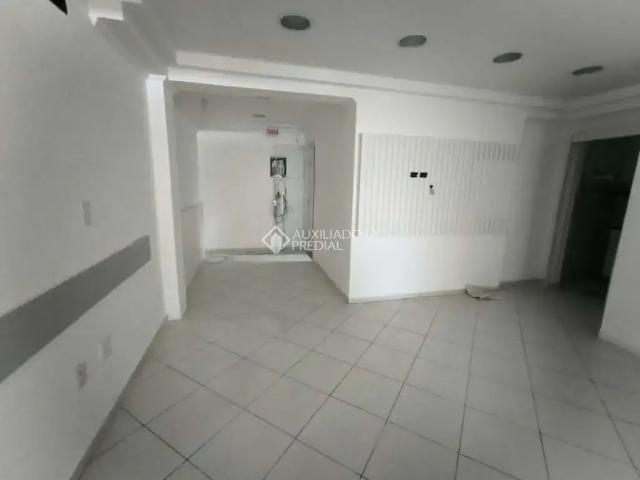 Conj. Comercial / Sala para Locação em Florianópolis/SC Centro