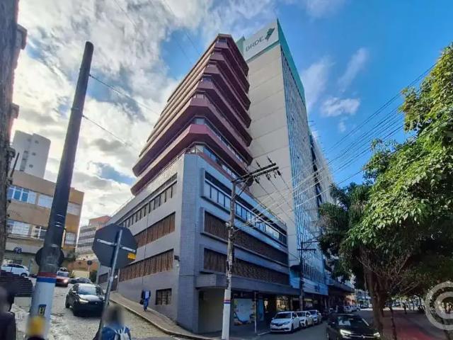 Conj. Comercial / Sala para Locação em Florianópolis/SC Centro