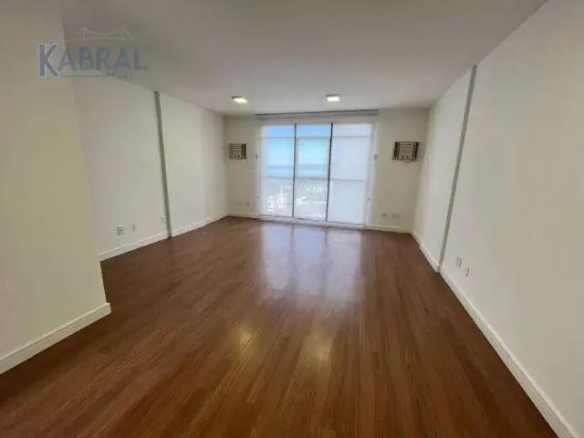 Conj. Comercial / Sala para Locação em Florianópolis/SC Centro