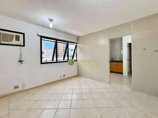 Conj. Comercial / Sala para Locação em Florianópolis/SC Centro