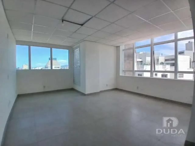 Conj. Comercial / Sala para Locação em Florianópolis/SC Centro