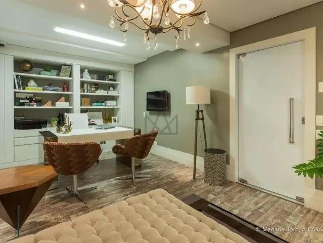 Conj. Comercial / Sala para Locação em Florianópolis/SC Centro