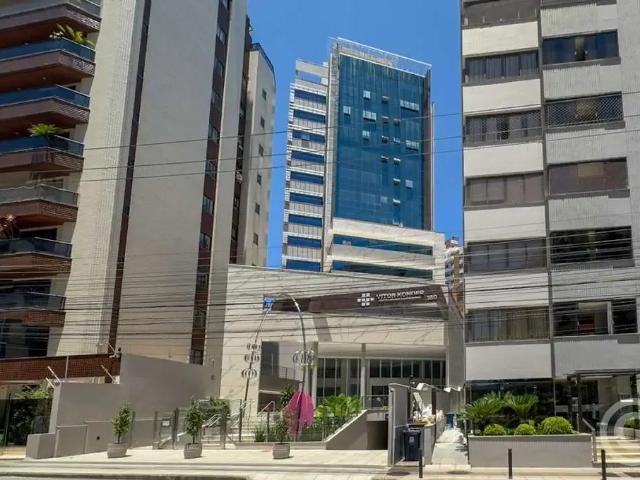 Conj. Comercial / Sala para Locação em Florianópolis/SC Centro