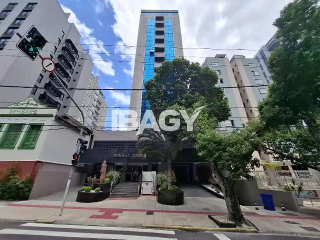 Conj. Comercial / Sala para Locação em Florianópolis/SC Centro