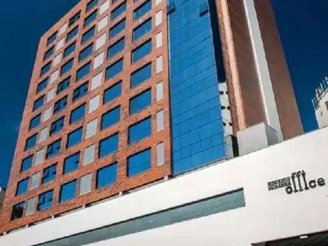 Conj. Comercial / Sala para Locação em Florianópolis/SC Centro