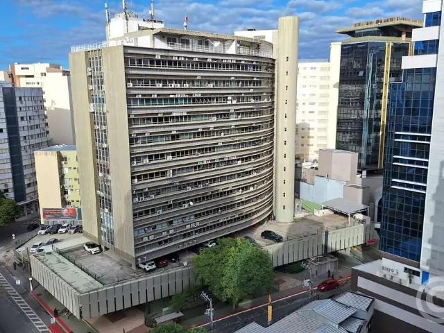 Conj. Comercial / Sala para Locação em Florianópolis/SC Centro