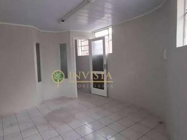 Conj. Comercial / Sala para Locação em Florianópolis/SC Coqueiros