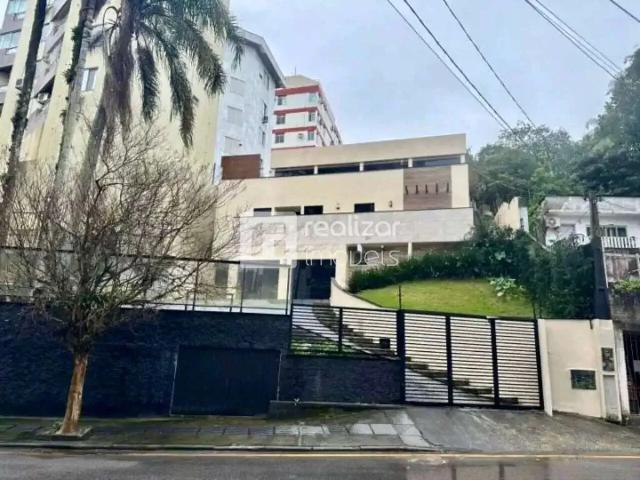 Conj. Comercial / Sala para Locação em Florianópolis/SC Coqueiros