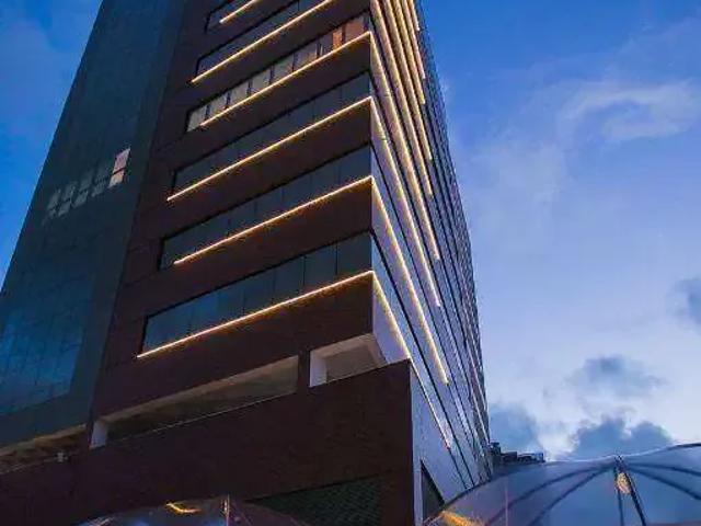 Conj. Comercial / Sala para Locação em Florianópolis/SC Estreito