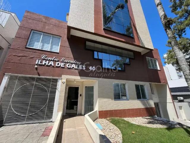 Conj. Comercial / Sala para Locação em Florianópolis/SC Estreito