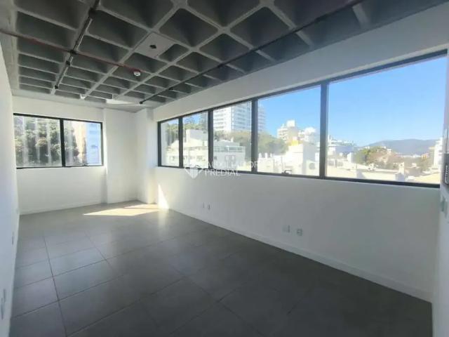 Conj. Comercial / Sala para Locação em Florianópolis/SC João Paulo
