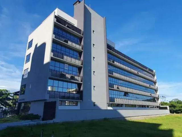 Conj. Comercial / Sala para Locação em Florianópolis/SC Jurerê